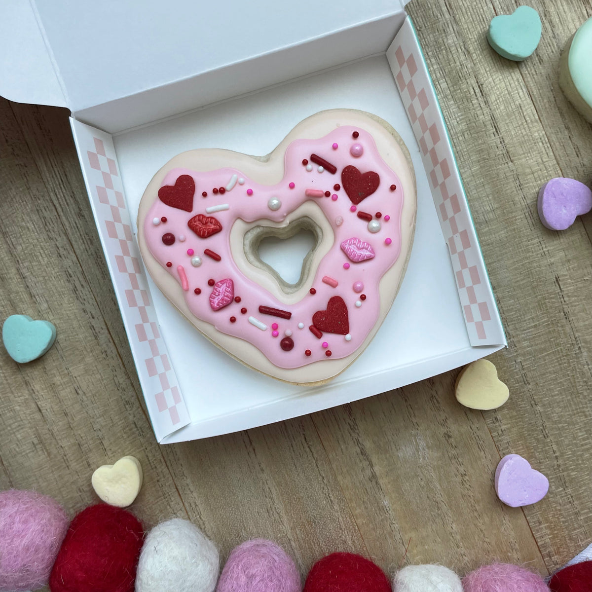 Heart Donut Box – The HB Baker